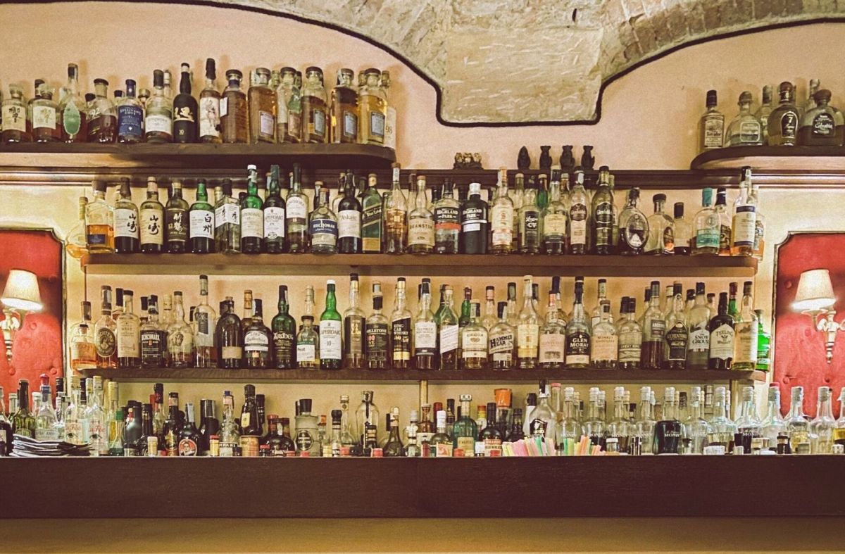 How Bars & Restaurants Can Increase Beverage Sales Right Now